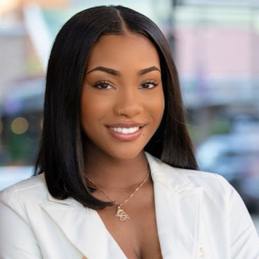 Nicole Handy Team Roster